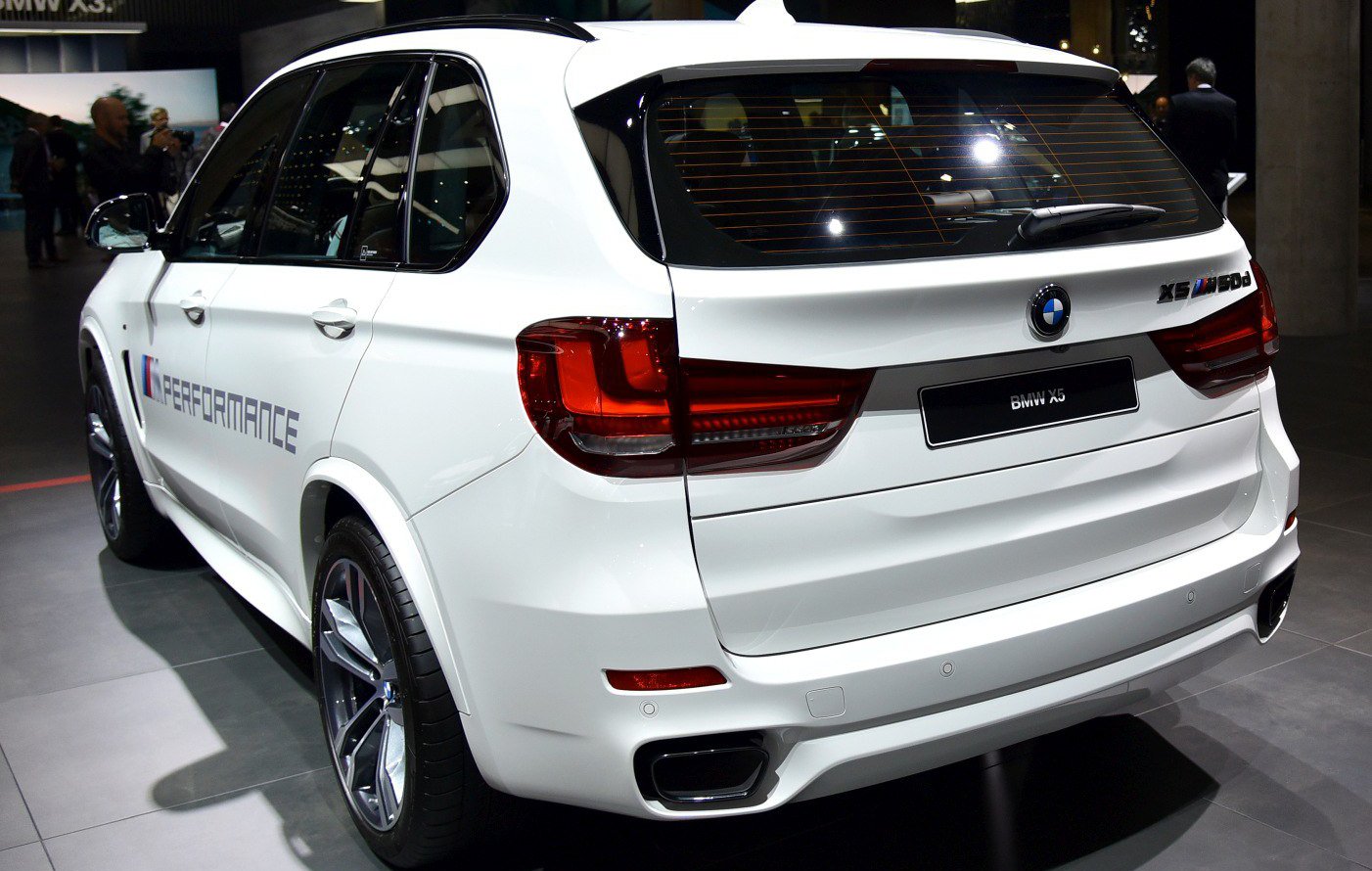 BMW X5 technical specifications and fuel economy